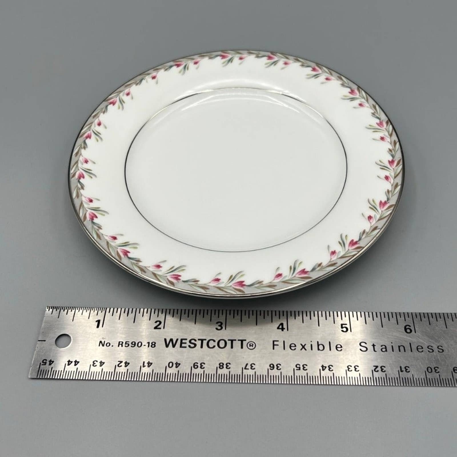 Noritake China, Five Piece Dinnerware Sets, Pattern #5507 - Etsy