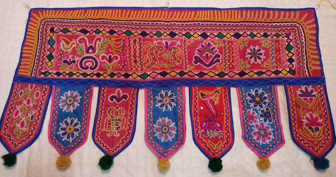 Mochi Embroidery Toran Vintage Machukatha Valence, Door Topper, Toran ...