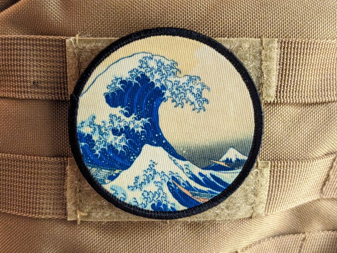 Great Wave of Kanagawa Japanese Art 3" Circle Morale Patch With Hook ...
