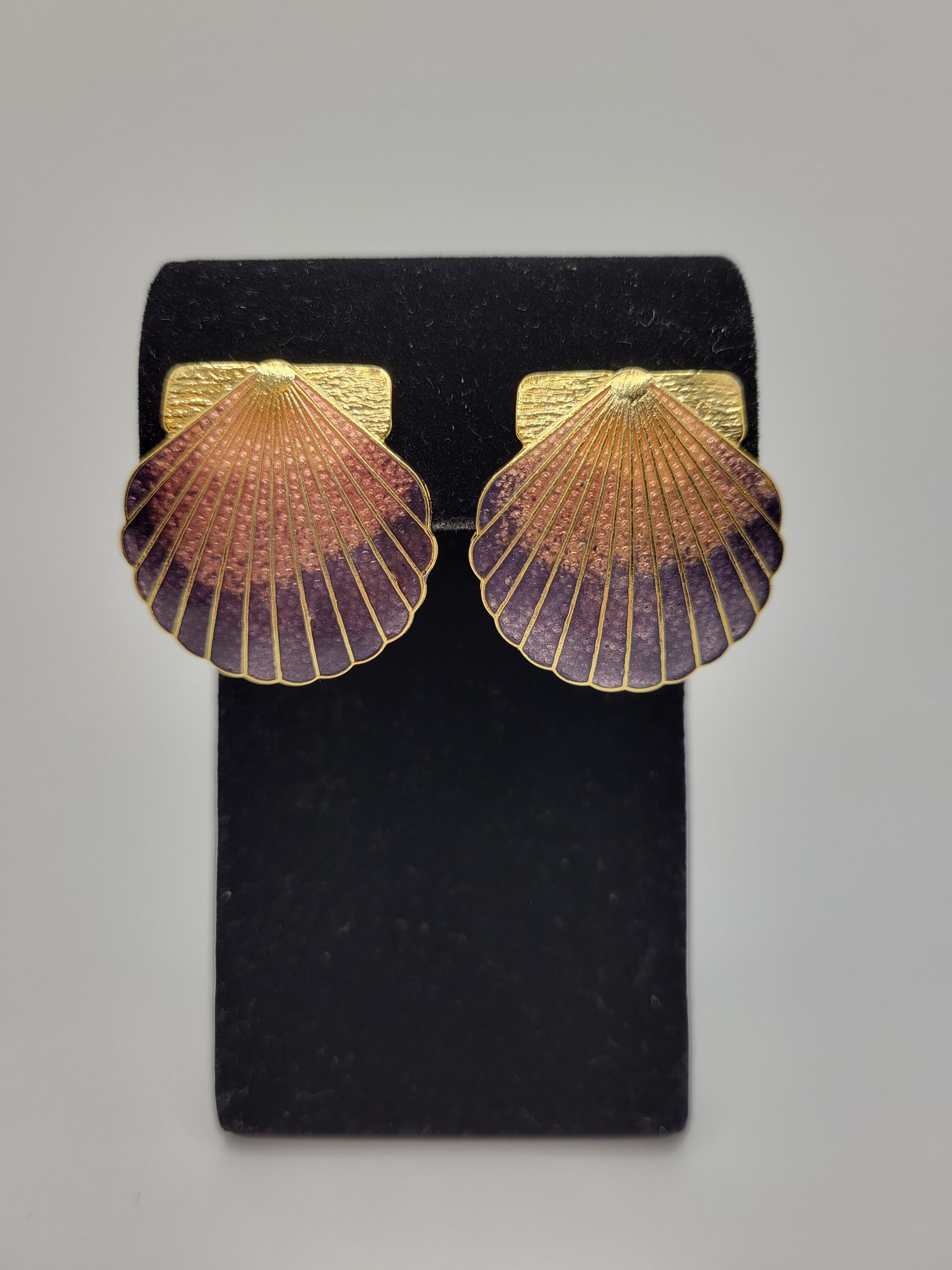 1970s Cloisonne Scalloped Seashell Earrings - Goldtone - Graduated ...