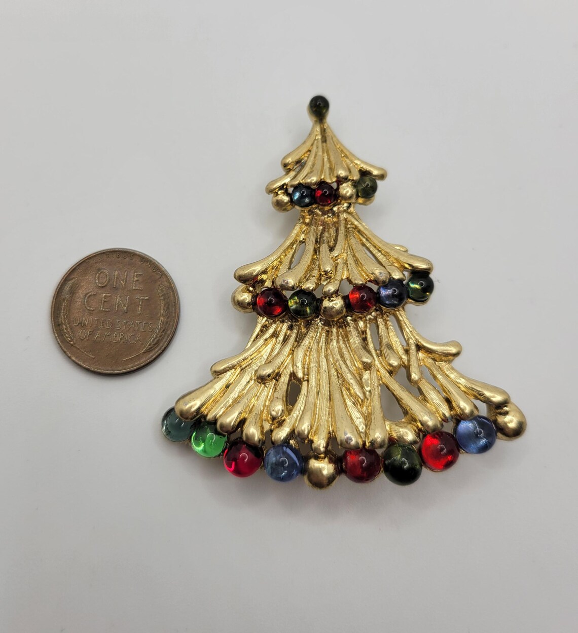 Rare Monet Christmas Tree Pin - Goldtone Brooch Red Green Colorful ...