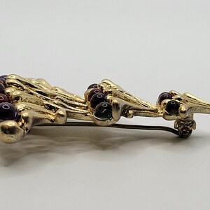 Rare Monet Christmas Tree Pin - Goldtone Brooch Red Green Colorful ...