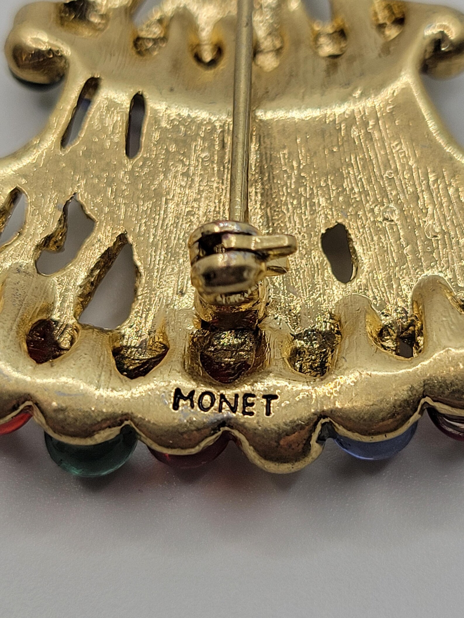 Rare Monet Christmas Tree Pin - Goldtone Brooch Red Green Colorful ...