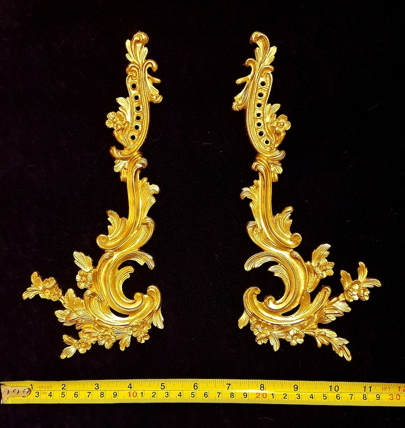 Pair Gilt or White French Style Decorative Wall Furniture Moulding ...