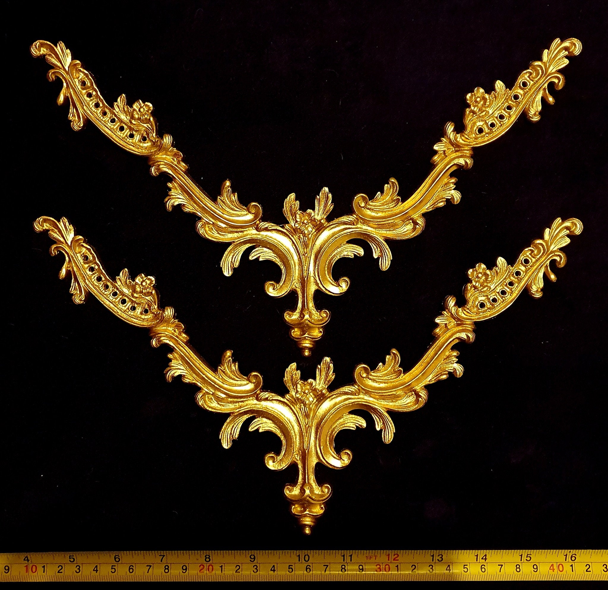 Pair Gilt or White French Style Decorative Wall Furniture Moulding ...