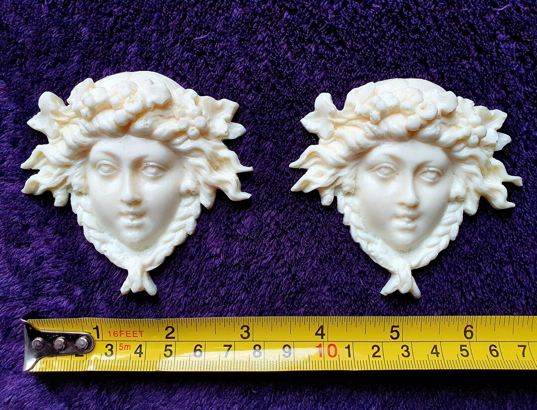 Pair Gilt or White French Style Decorative Faces Wall Furniture ...