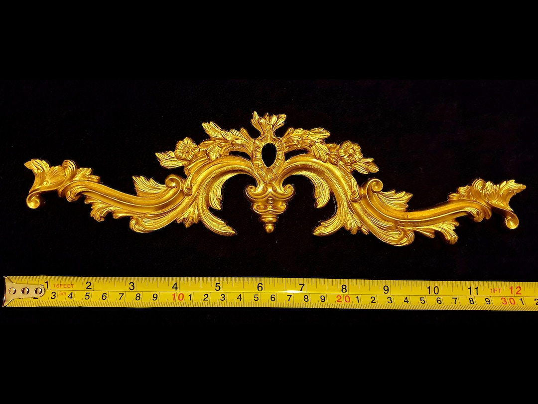 Large Gilt or White French Style Decorative Wall Furniture Moulding ...
