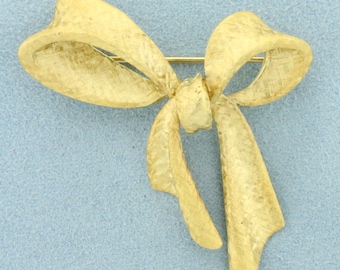 Book Pin: the Golden Compass - Etsy