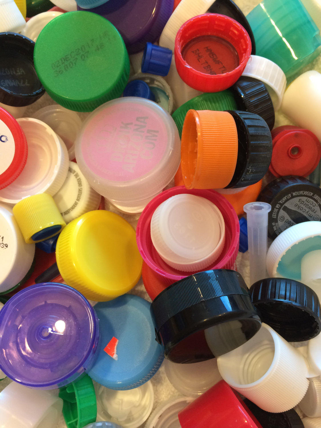 50 Plastic Bottle Caps Lids Tops for Craft or Art Projects Mixed Colors ...