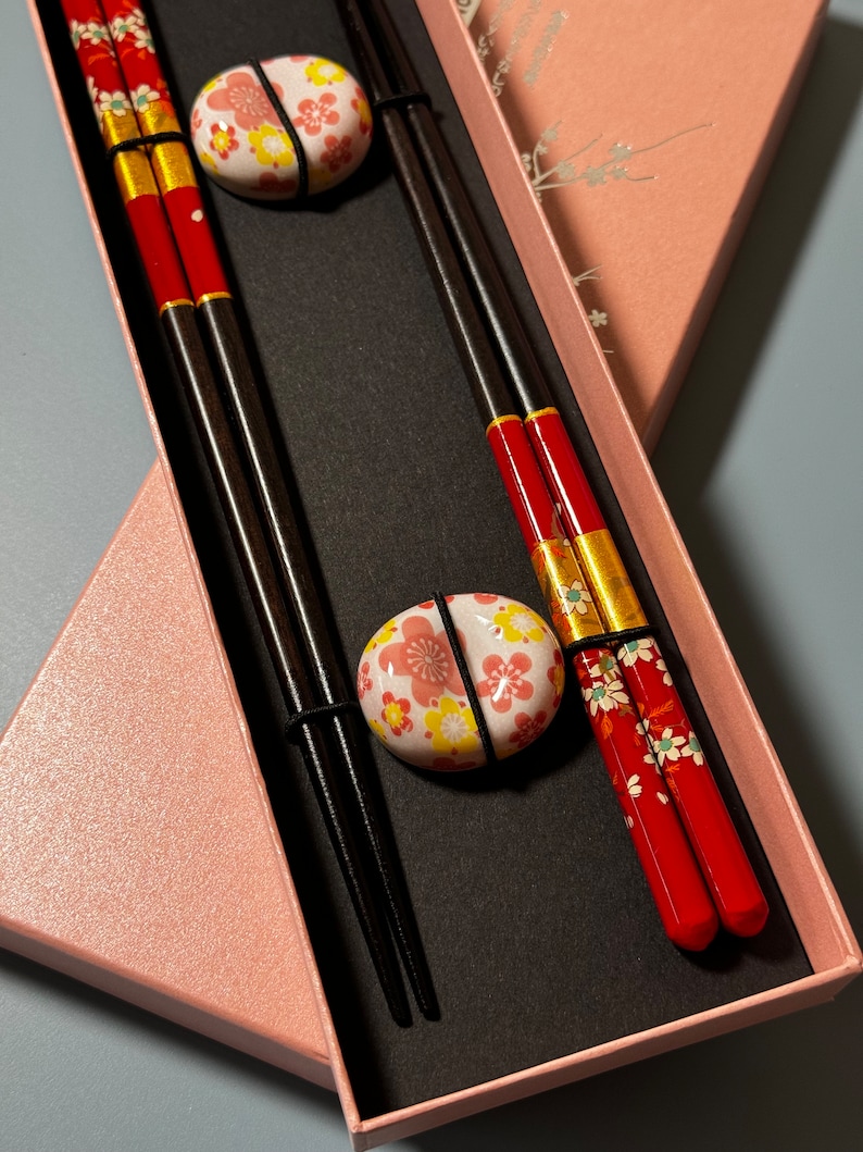 Floral Chopsticks With Rest Flower 2 Pairs, Couple Chopsticks Gift ...