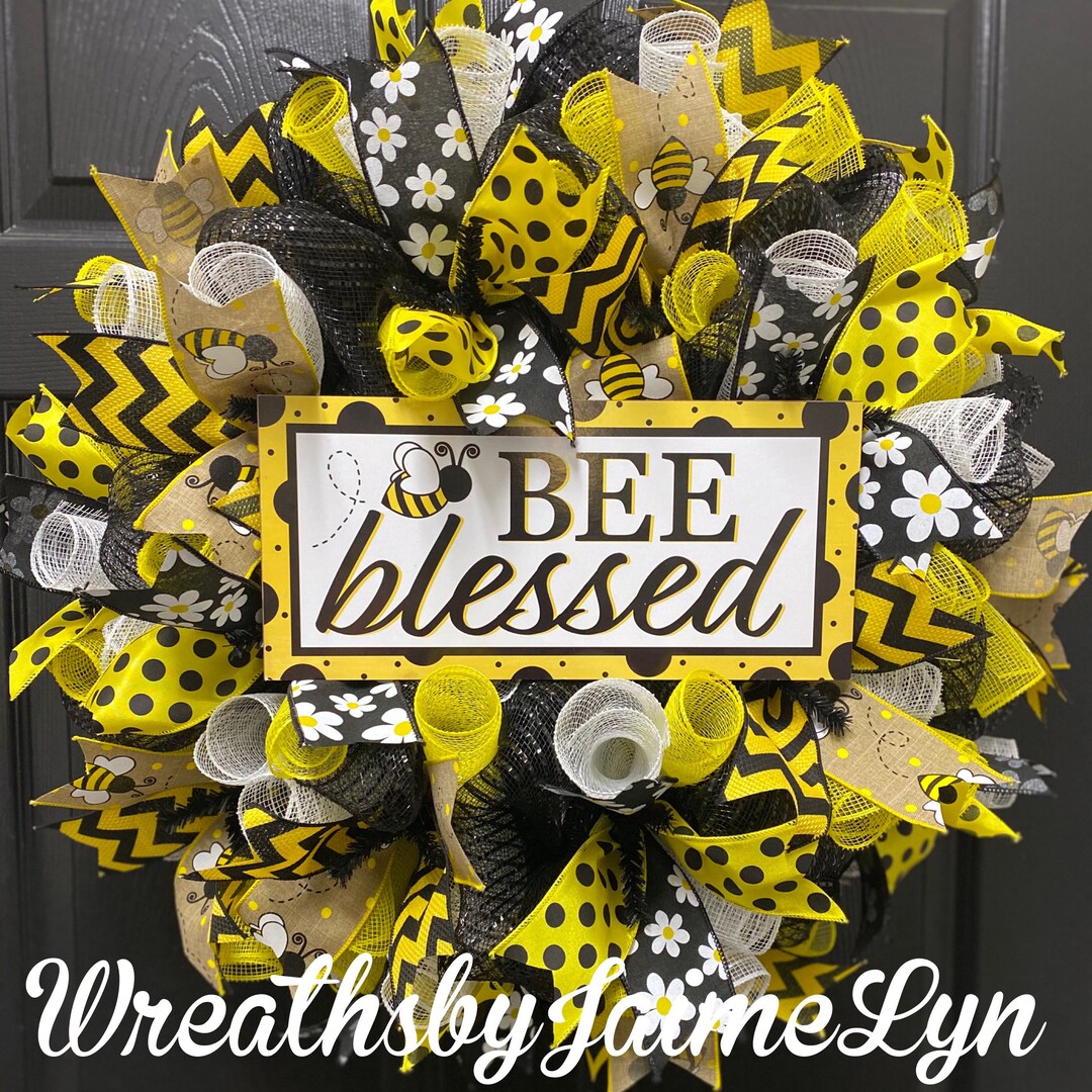Bee Blessed Wreath, Bee Wreath, Spring Bee Wreath - Etsy