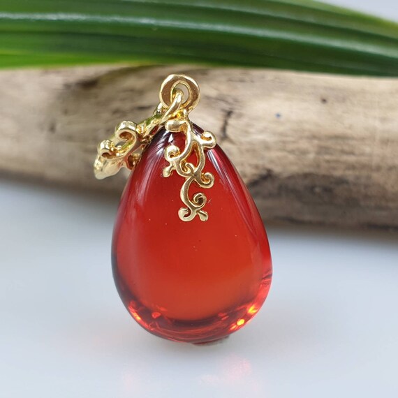 Ruby Red Amber Pendant. Gold Plated Silver Cabochon. Deep Red | Etsy