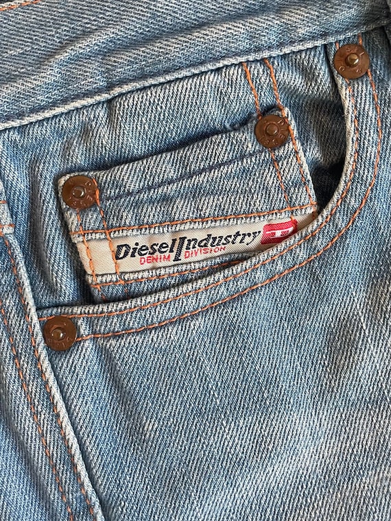 Early 2000s Diesel Light Wash Jeans, Made in Italy (2… - Gem
