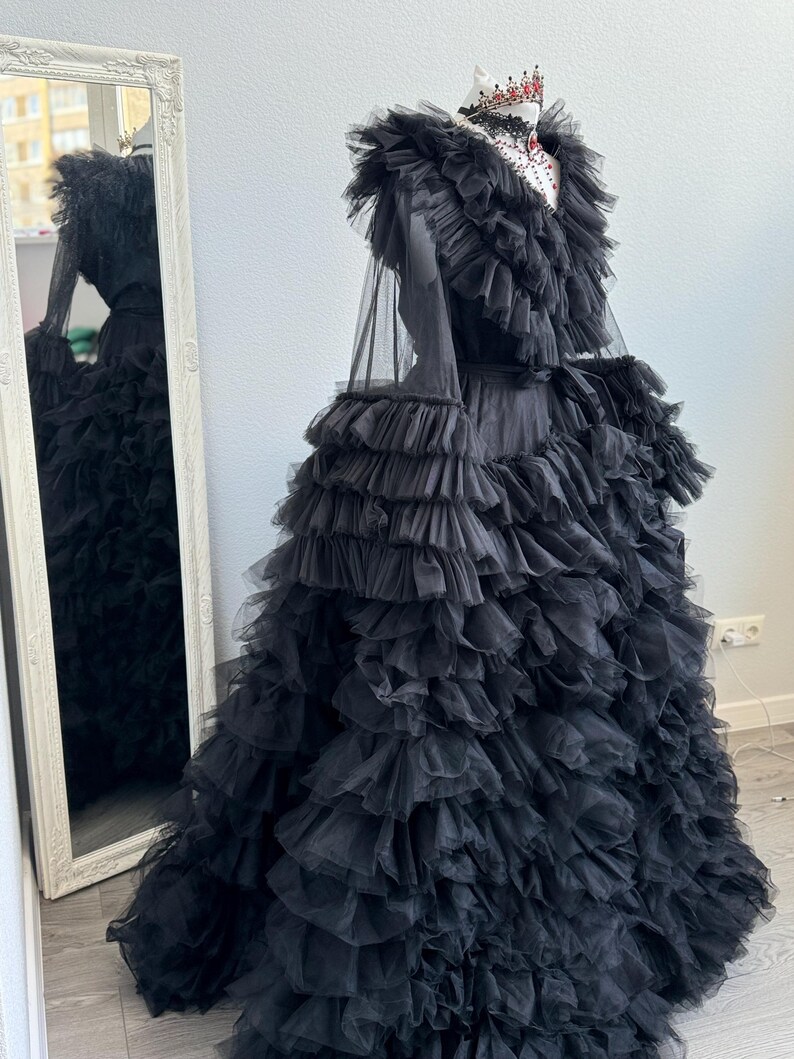 Black Gothic Photoshoot Gown, Tiered Tulle Black Dress,halloween ...