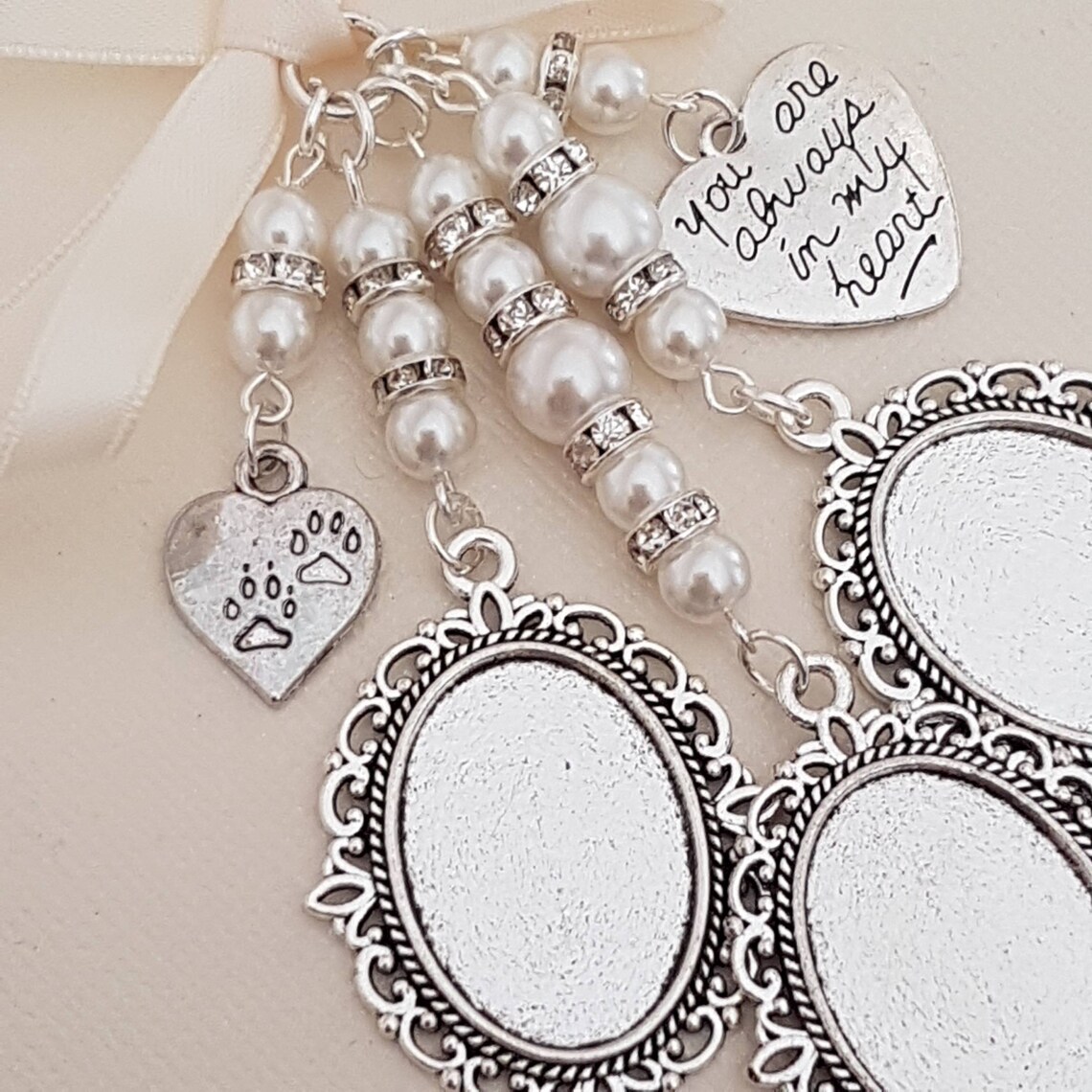 Wedding Bouquet Charm Photo Frame Triple Oval Silver Locket | Etsy