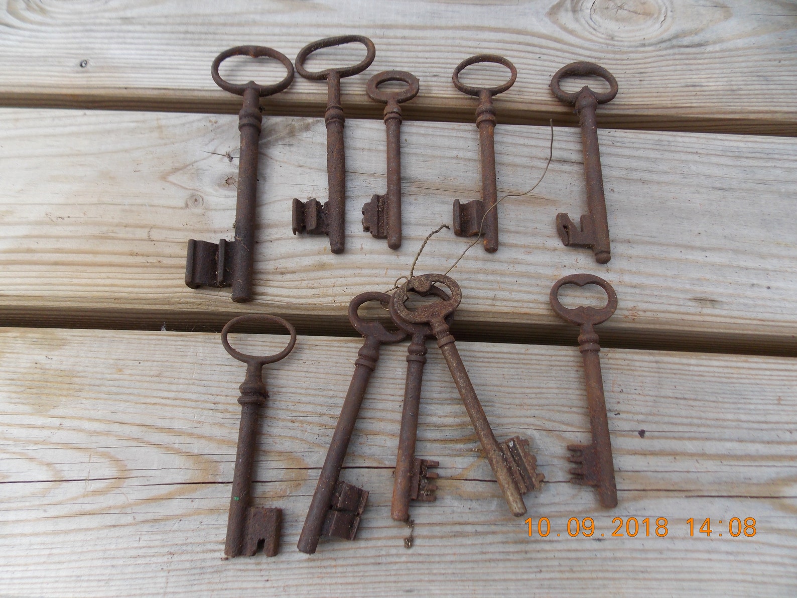 Skeleton Key Collection Ten Old Rusty Keys Rustic Antique - Etsy