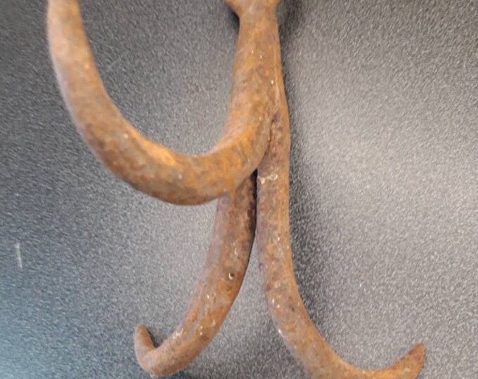 Old Wonky 3 Point Grappling Hook Meat Hooks - Etsy