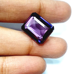 13 Carat Certified Taaffeite Bi Color Ceylon Faceted Cut Emerald Shape ...