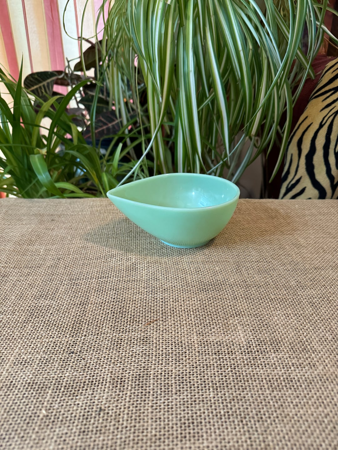 1950's Fire-king Jadeite Teardrop Nesting Bowl / Jadeite Green Bowl ...