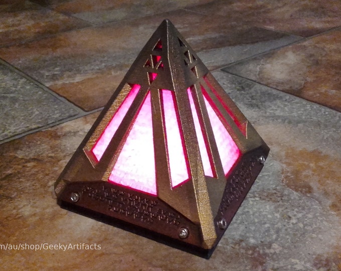 Deluxe Holocron - Etsy