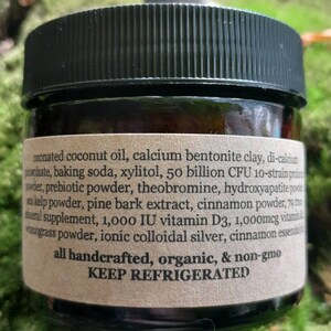 Remineralizing Probiotic Hydroxyapatite & Kelp Toothpaste (filling ...