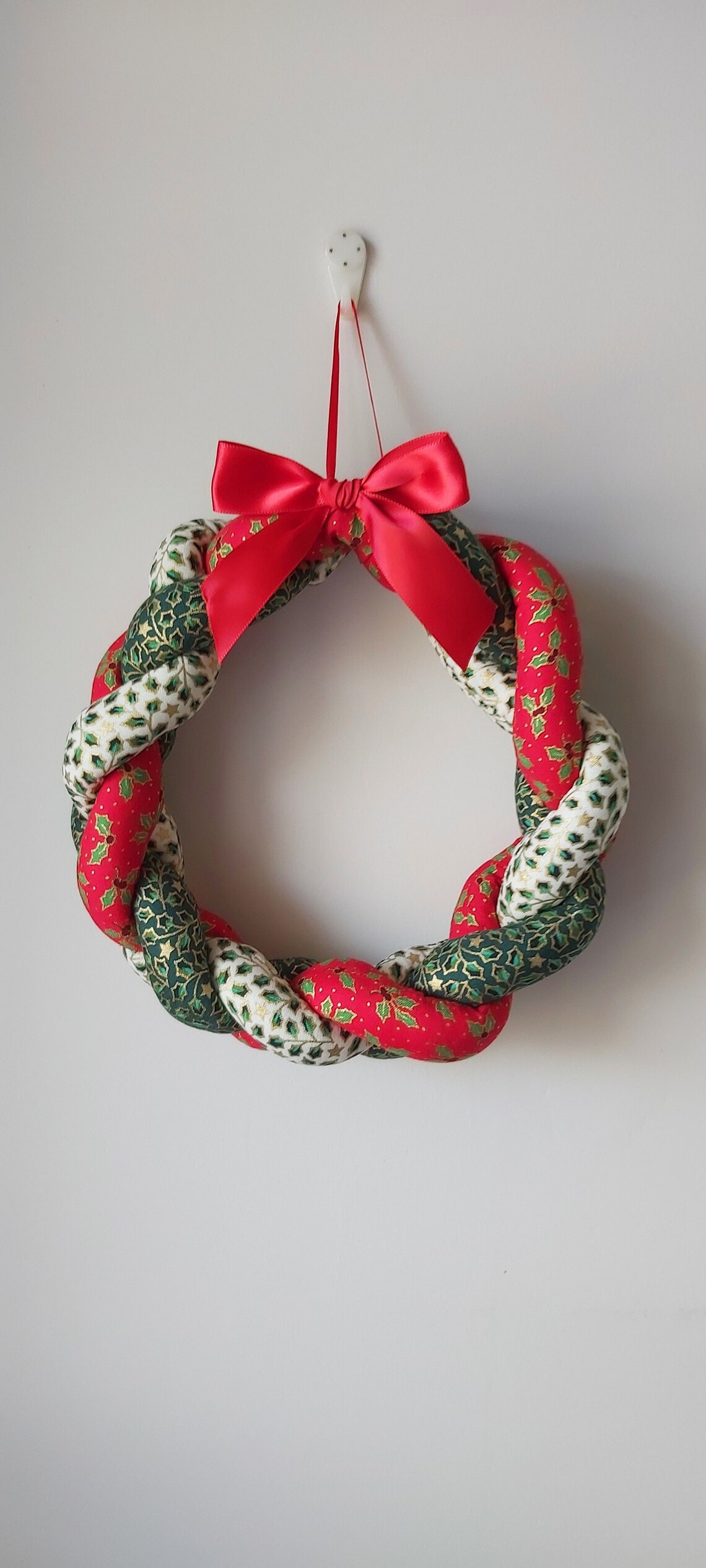 Christmas Wreath/plaited Christmas Wreath/fabric Christmas - Etsy UK