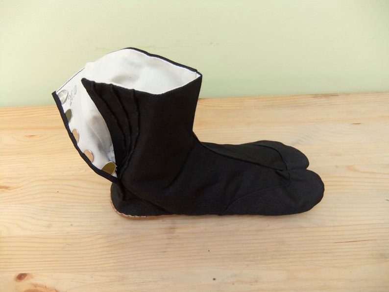 Black Traditional Japanese Tabi Boots Jikatabi - Short - Etsy