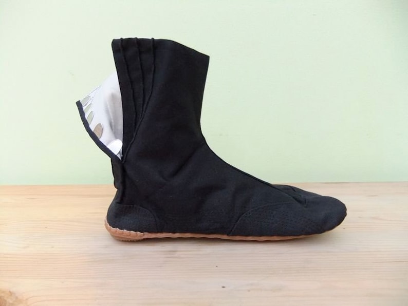 Black Traditional Japanese Tabi Boots Jikatabi - Short - Etsy