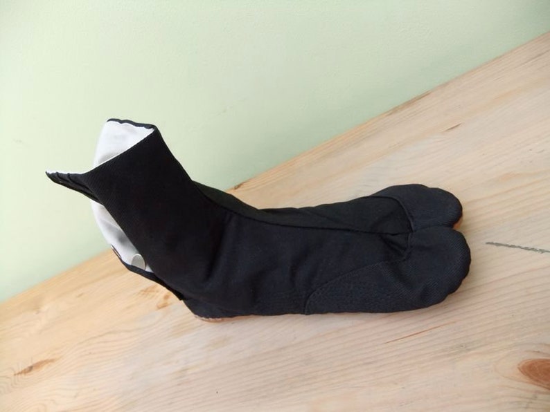 Black Traditional Japanese Tabi Boots Jikatabi - Short - Etsy
