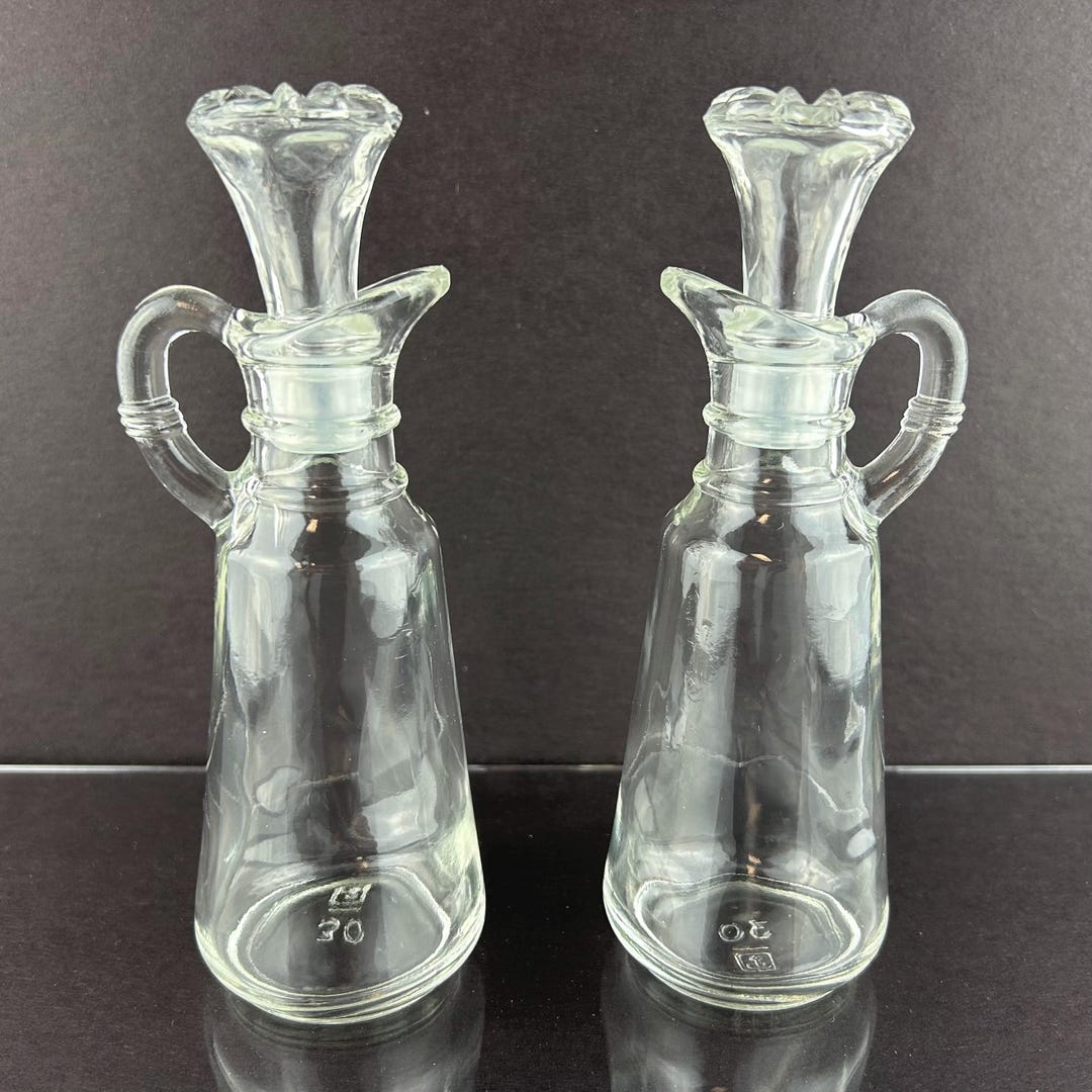 Vintage Anchor Hocking Glass Cruet Set – Clear Stoppered Oil Vinegar ...