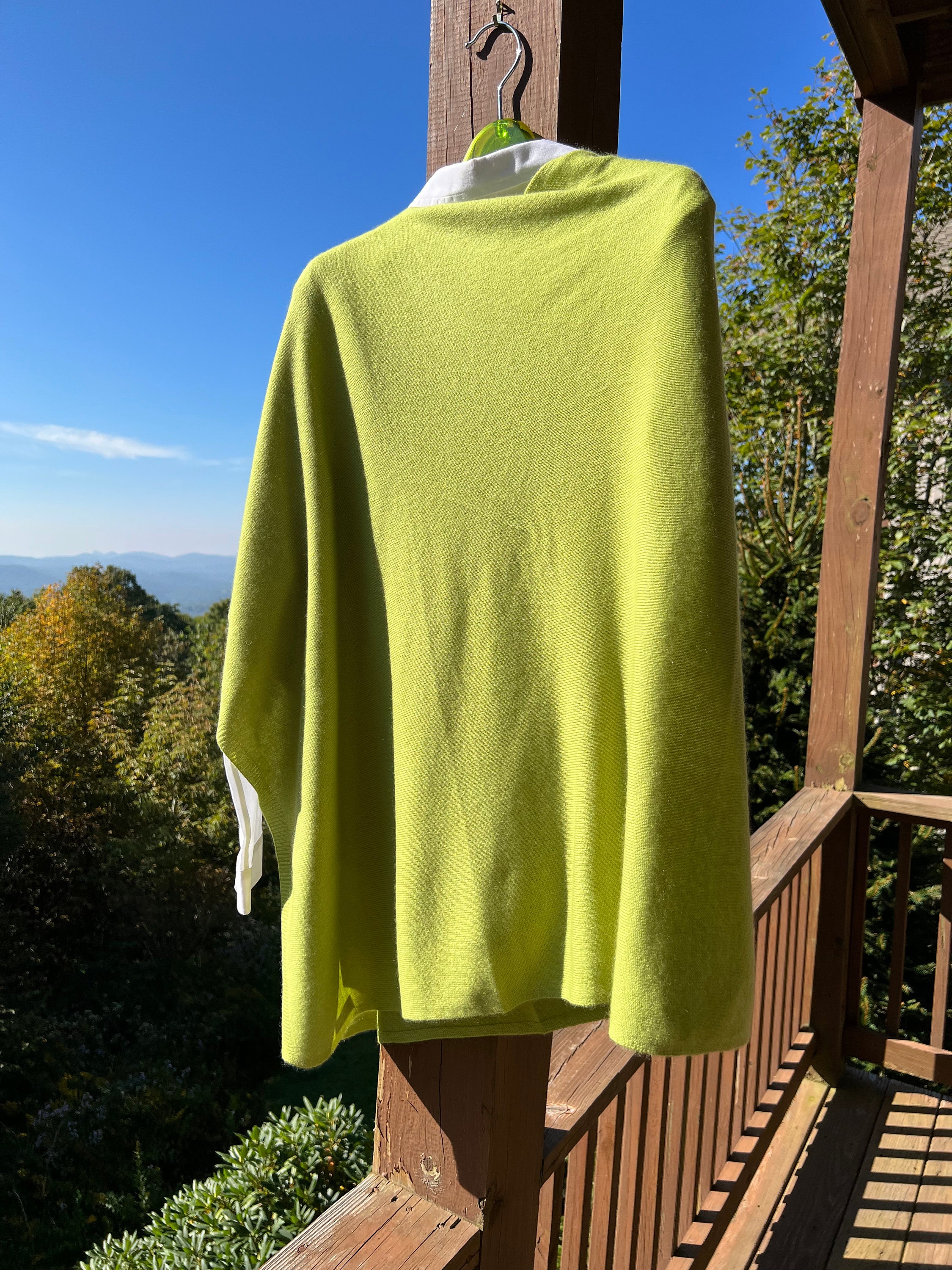 100% Cashmere Poncho Spring Green - Etsy