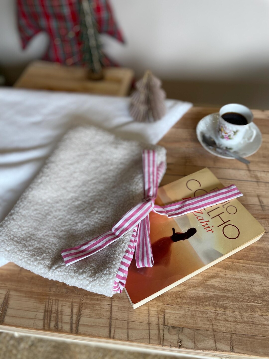 Furry Book Cover, Book Cover, Book Pouch - Etsy
