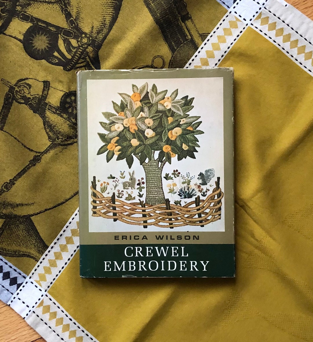 Vintage Book Crewel Embroidery by Erica Wilson 1962 Vintage Library ...