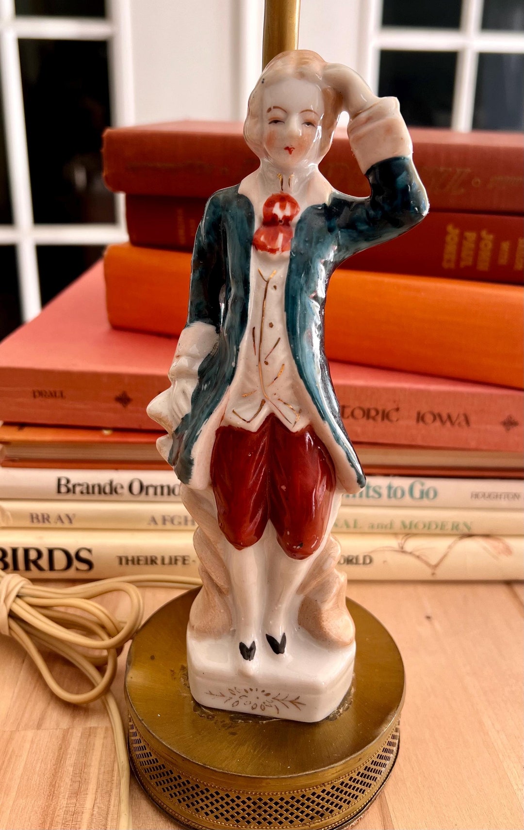 Vintage Colonial Young Man Table Lamp Porcelain Lamp Vintage Colonial ...