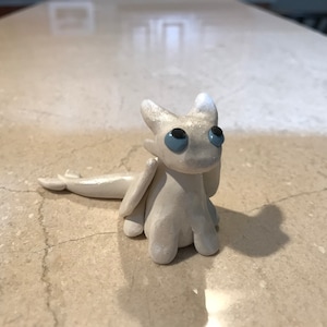 Light Fury or Toothless Figure Charm How to Train Your Dragon HTTYD ...