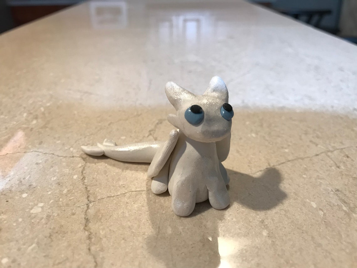 Light Fury or Toothless Figure Charm How to Train Your - Etsy