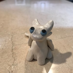 Light Fury or Toothless Figure Charm How to Train Your Dragon HTTYD ...