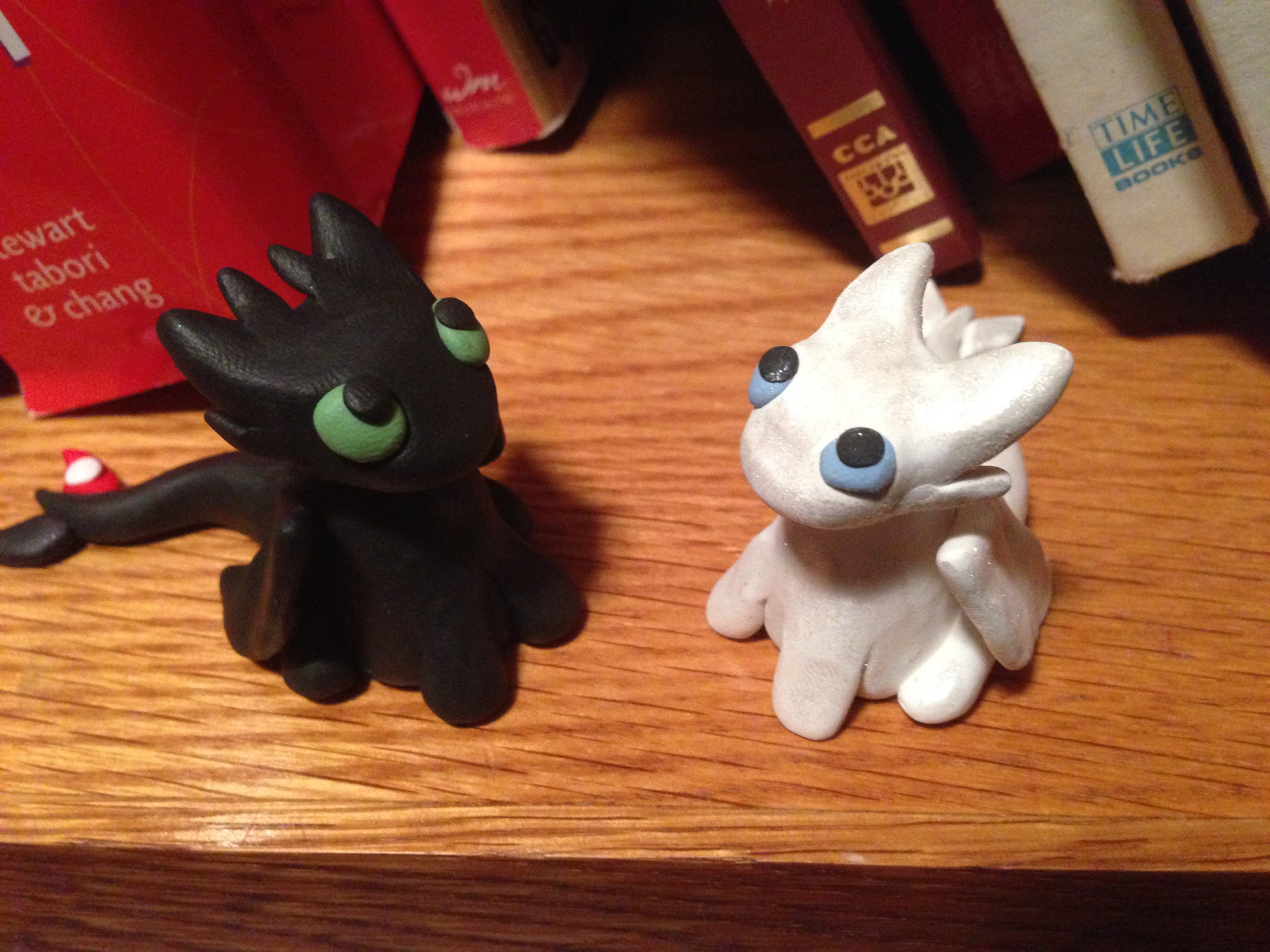 Light Fury or Toothless figure charm How to train your | Etsy