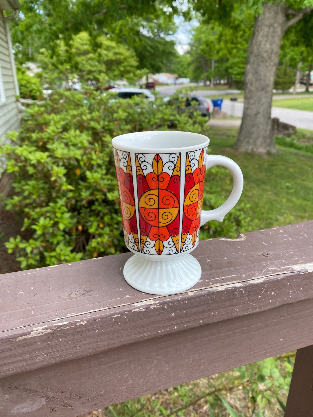 Vintage Mod Pedestal Mug Modern - Etsy