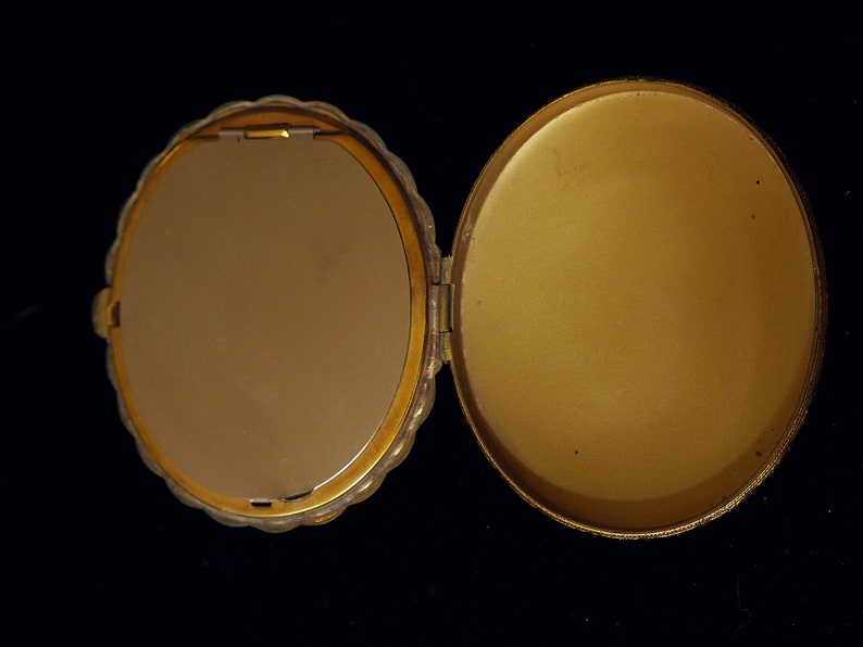 Beautiful Vintage Compact With Mirror Enamel - Etsy