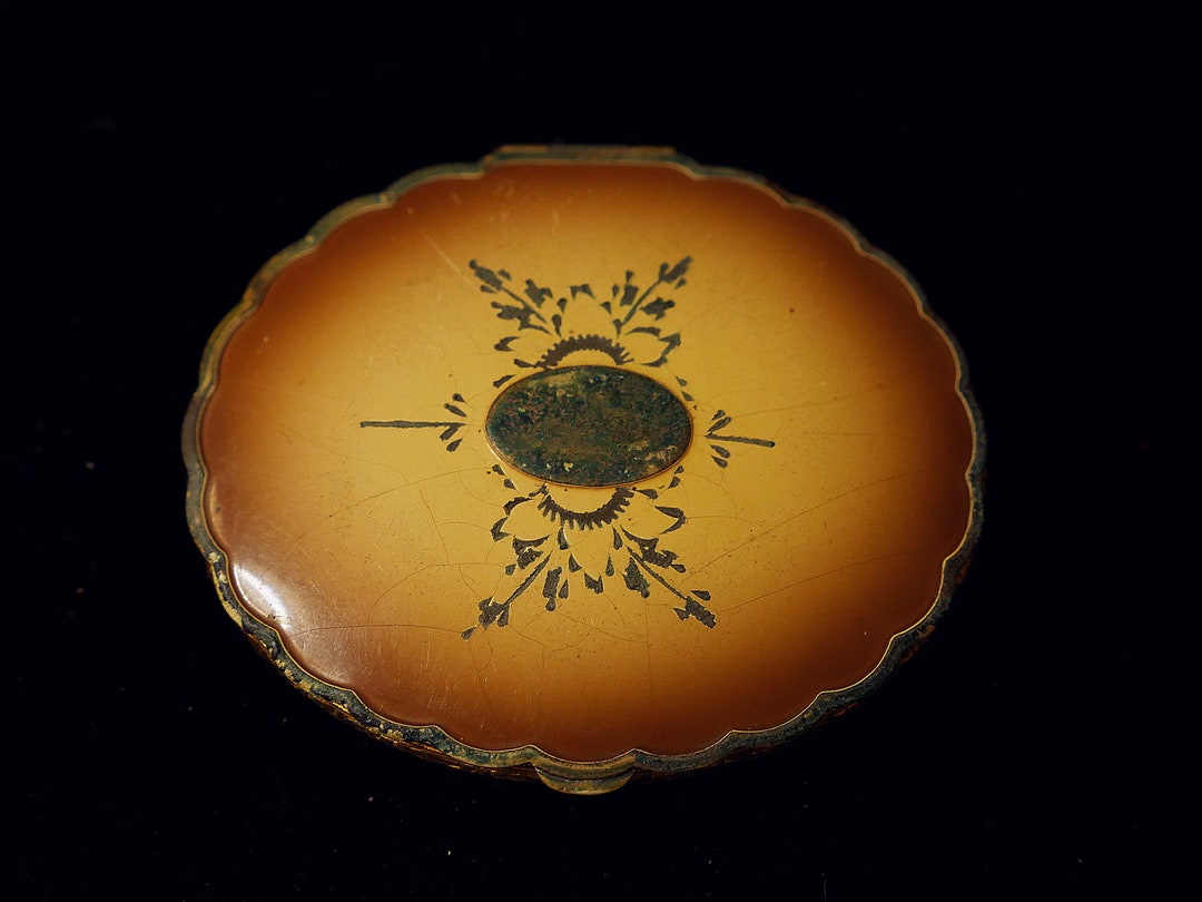 Beautiful Vintage Compact With Mirror Enamel - Etsy