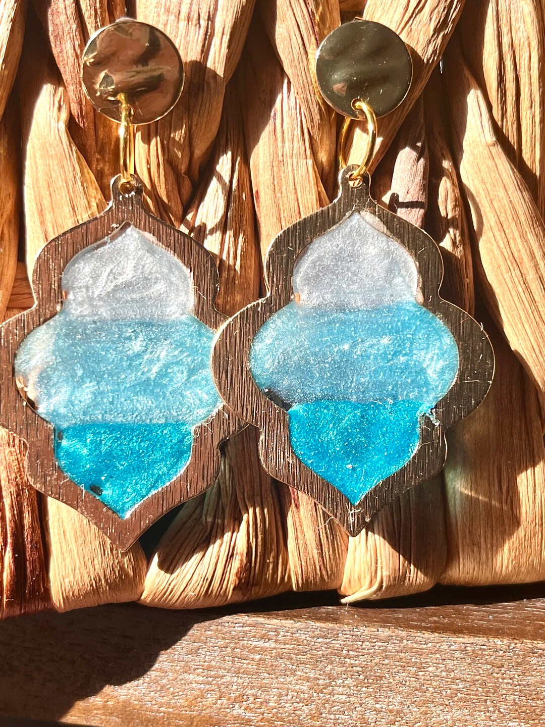 Resin Blue/gold Gradient Earringsgift for Hervalentine Gift-handmade - Etsy
