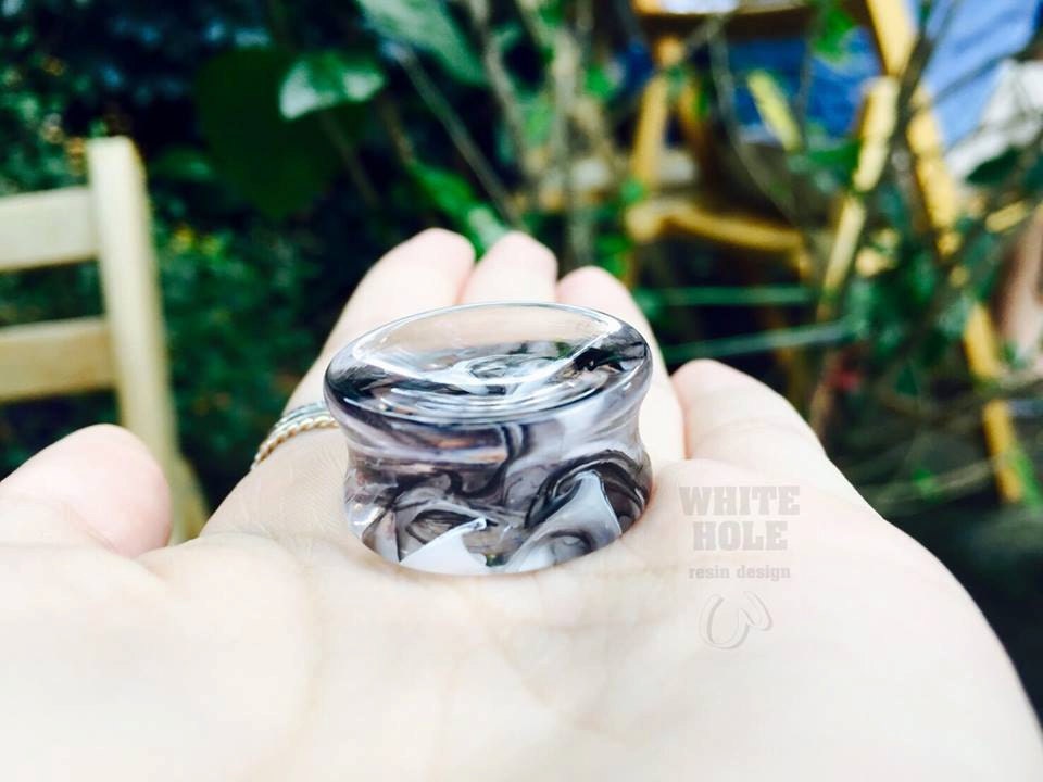 Plugs-concave Plugs-smoke Plugs-resin Plugsblack/white Smoke - Etsy