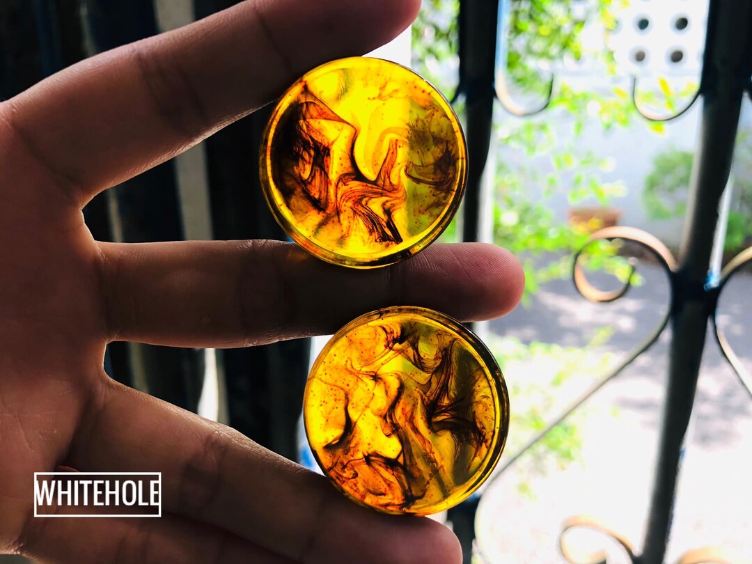 Plugs[amber Color]-plugs Custom/plugs Smoke/plugs Resin - Etsy