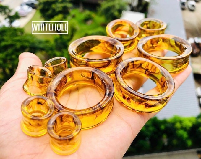 Plugs Tunnel[amber Color]-plugs Custom/plugs Smoke/plugs Resin - Etsy
