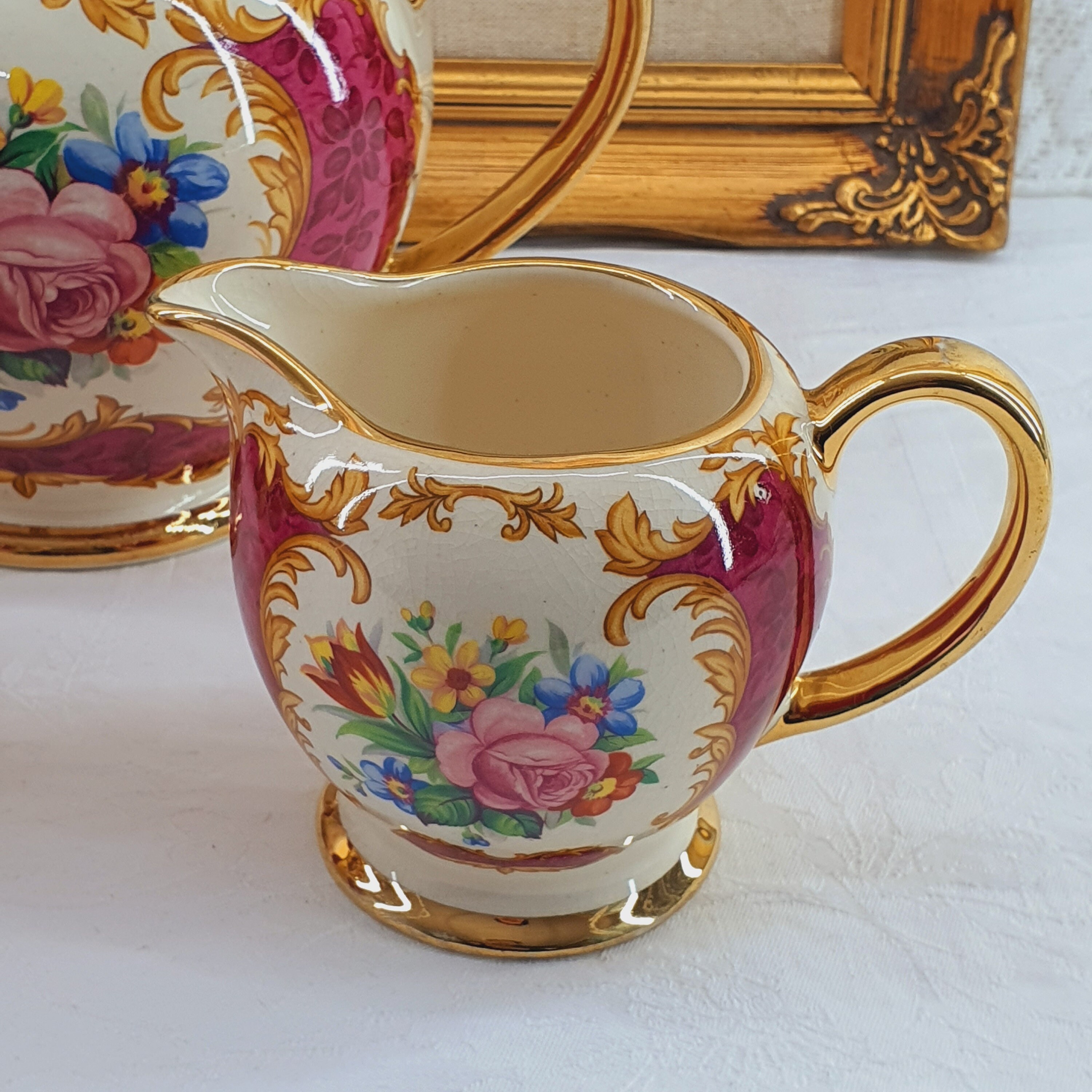 Stunning 3pc Sadler Globe Shape Teapot Sugar Bowl Milk Jug Set Pink ...