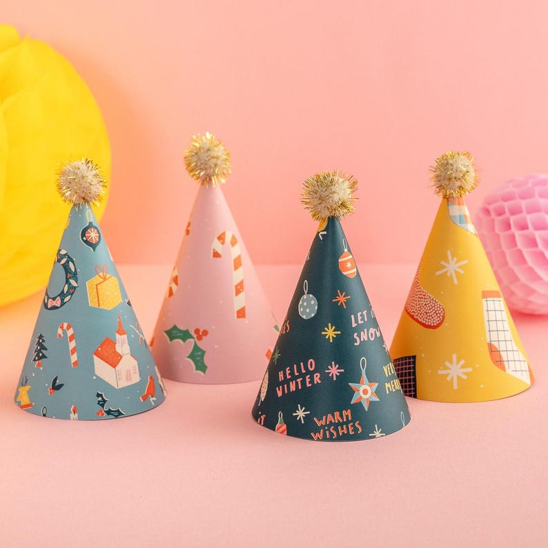 Festive Christmas Party Hats - 4 Pack - Festive Theme Party Christmas ...