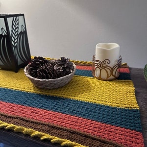 Fall Crochet Table Runner Pattern: Thanksgiving Decor (PDF Pattern) - Etsy