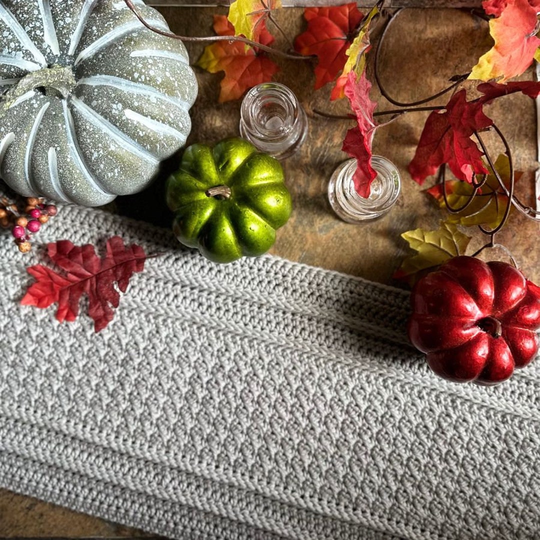 Fall Crochet Table Runner Pattern Beginner Crochet Project Christmas ...