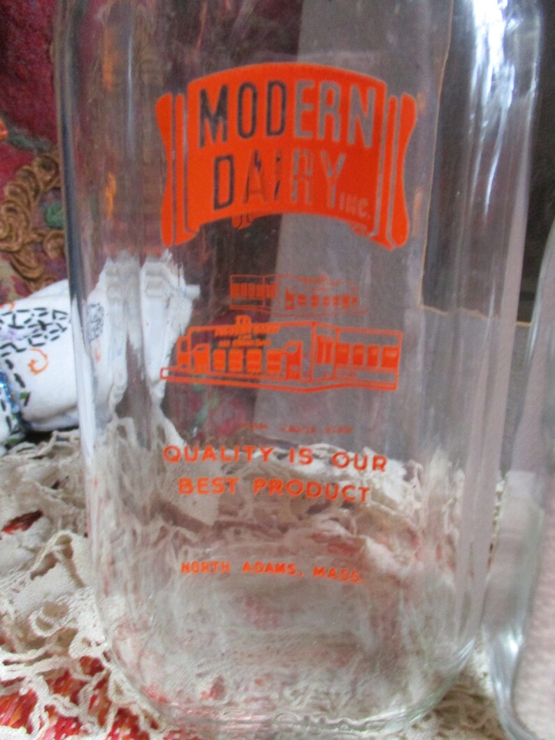 2 Vintage Milk Bottles With Printed Dairy Labels 1 Quart - Etsy